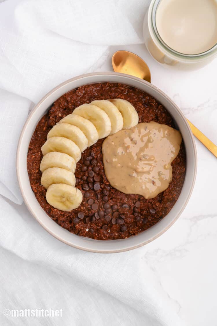 High Calorie Oatmeal for Weight Gain and Bulking {920+ Kcal}