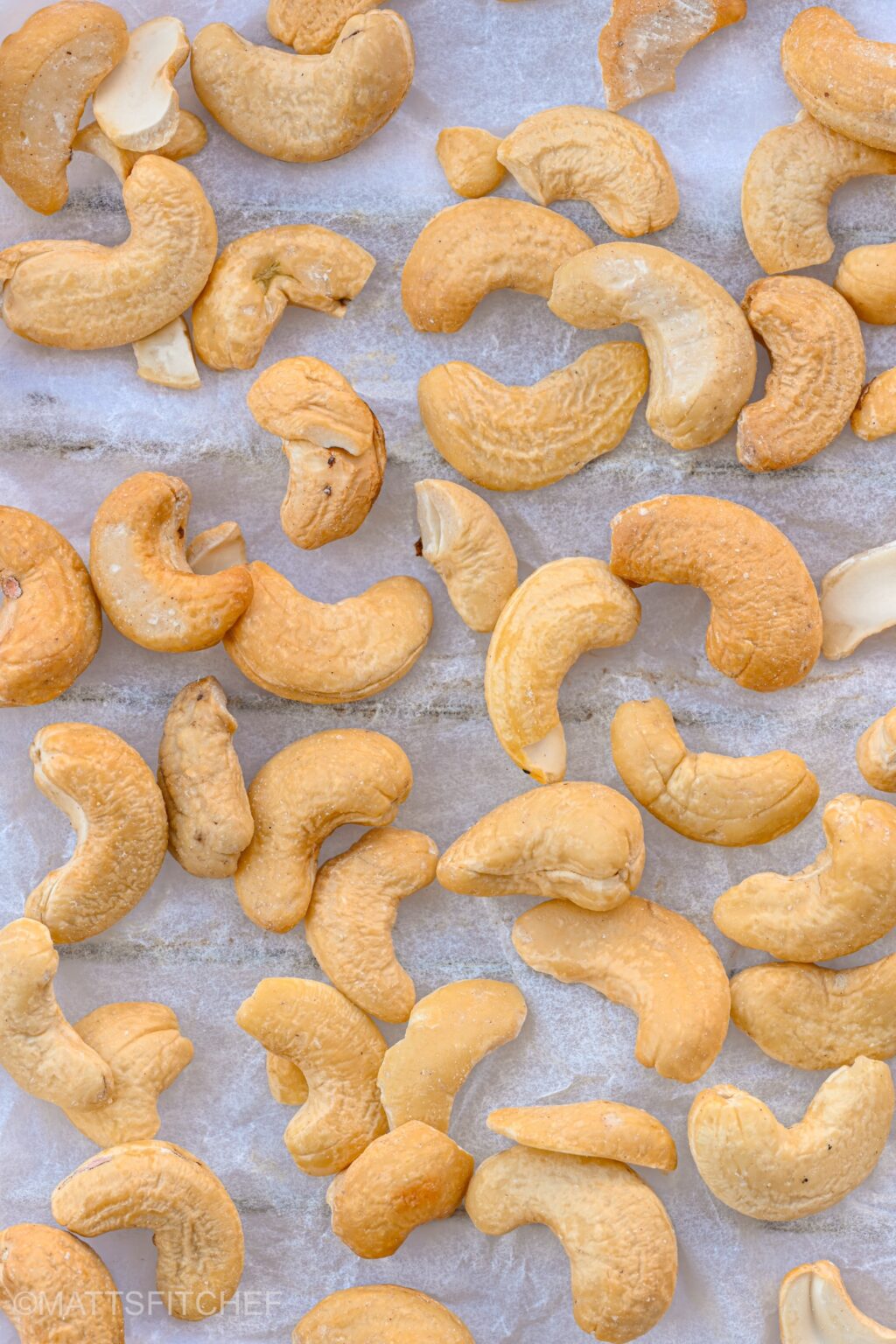How to Make Roasted Cashews - 4 Ways