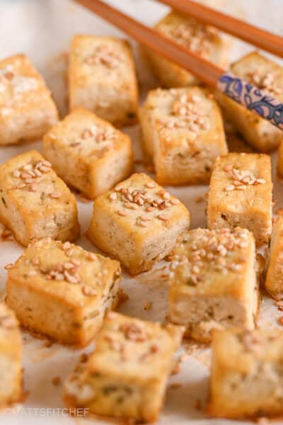 How to Make the Crispiest Baked Tofu {Healthy}
