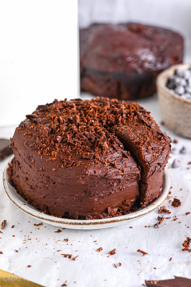 Easy Sugar Free Cake with Frosting (83 Kcal)