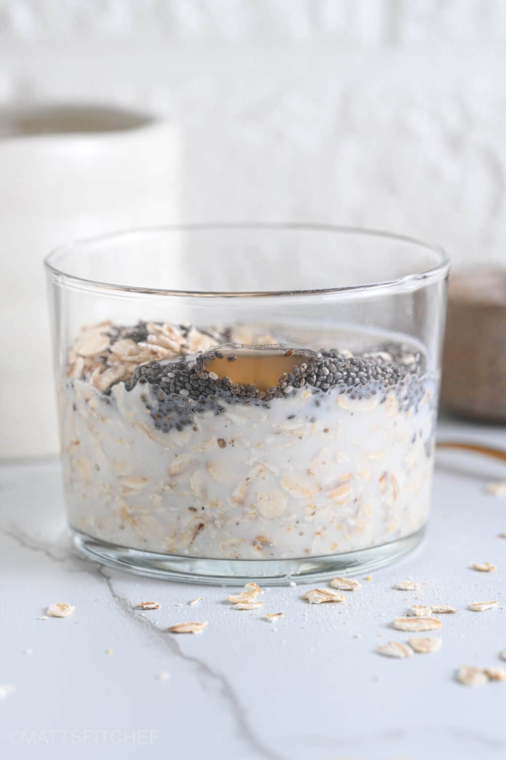 High Protein & Low Calorie Overnight Oats {200 Kcal}