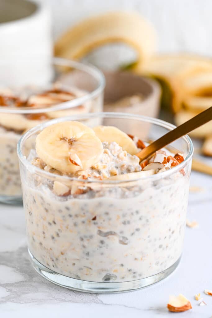 Easy Overnight Oats With Yogurt {High Protein}